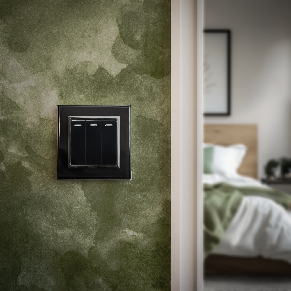 Crystal CT 3 Gang Rocker Light Switch Black RetroTouch Light Switches & Plug Sockets